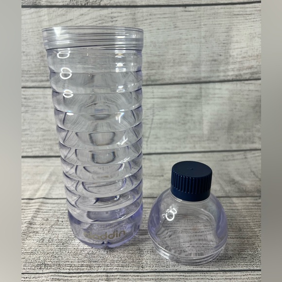 aladdin | Kitchen | Aladdin 2 Way Lid Water Bottle Reusable For Adding ...